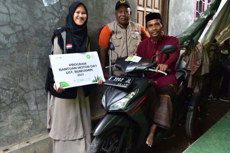 IZI Jabar salurkan Motor Dakwah Guru Ngaji Disabilitas – Inisiatif ... IZI Jabar salurkan Motor Dakwah Guru Ngaji Disabilitas – Inisiatif ...